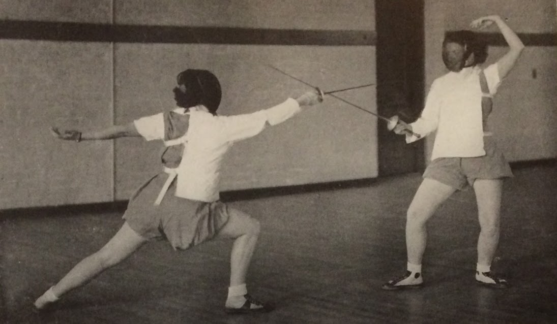 About Us – Hells Belles Fencing